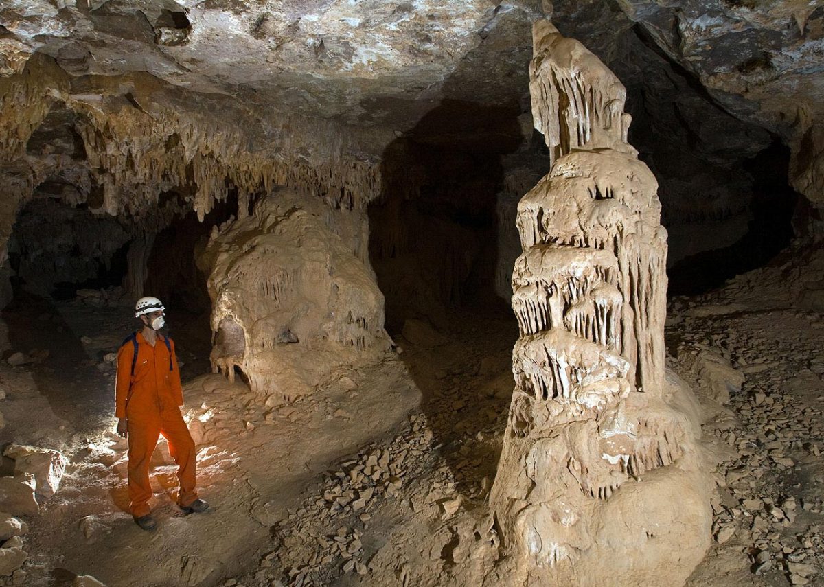 Ancient Cave Discovery Reveals That 8,000 Years Ago, the Sahara Was Green