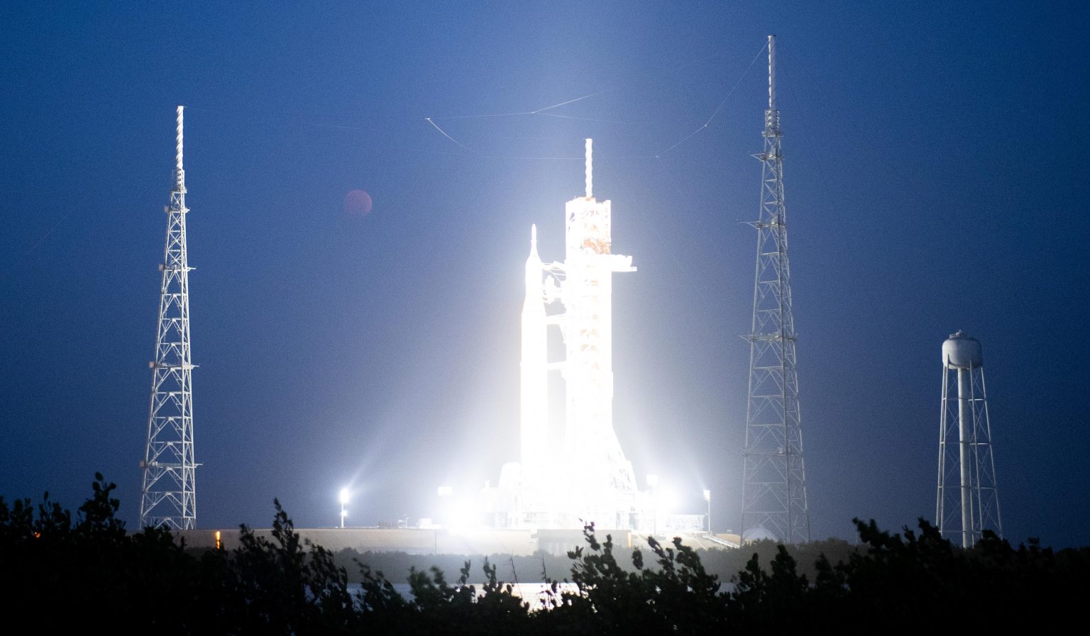 NASA Re-Targets Artemis I Moon Rocket Launch – Prepares for Tropical Storm Nicole