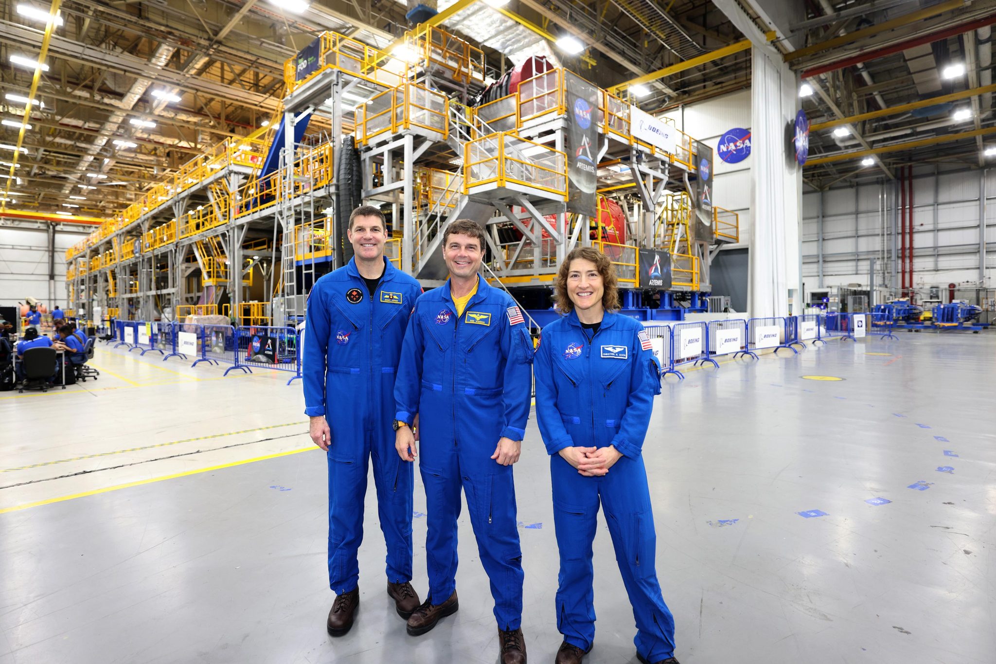 Moonbound Majesty: Astronauts’ Inside Look at SLS, the Engine of ...