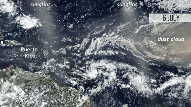 Scientists Discover Three Liquid Phases in Aerosol Particles