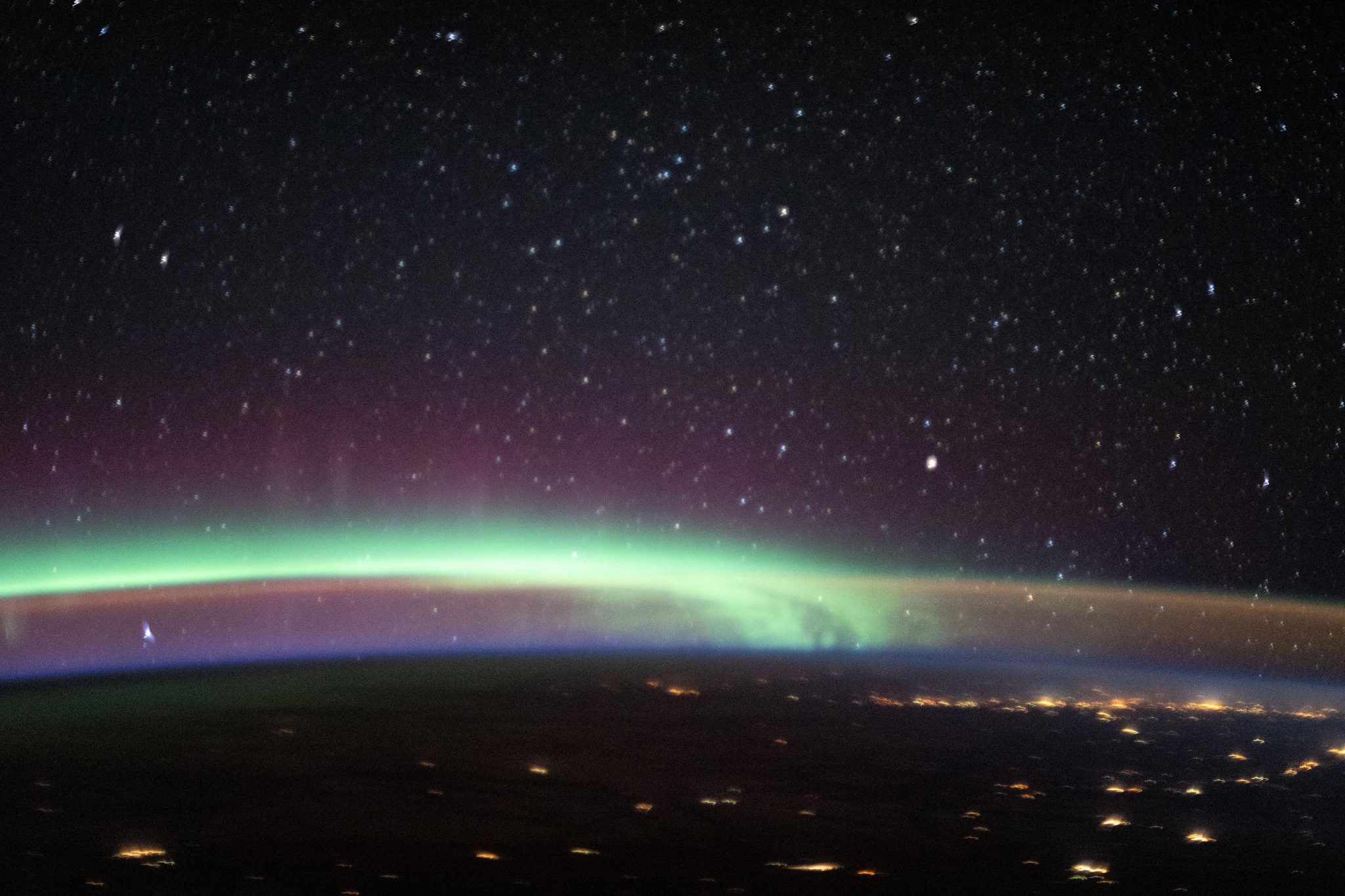 Aurora, Meet Airglow: Two of Earth’s Most Colorful Atmospheric ...