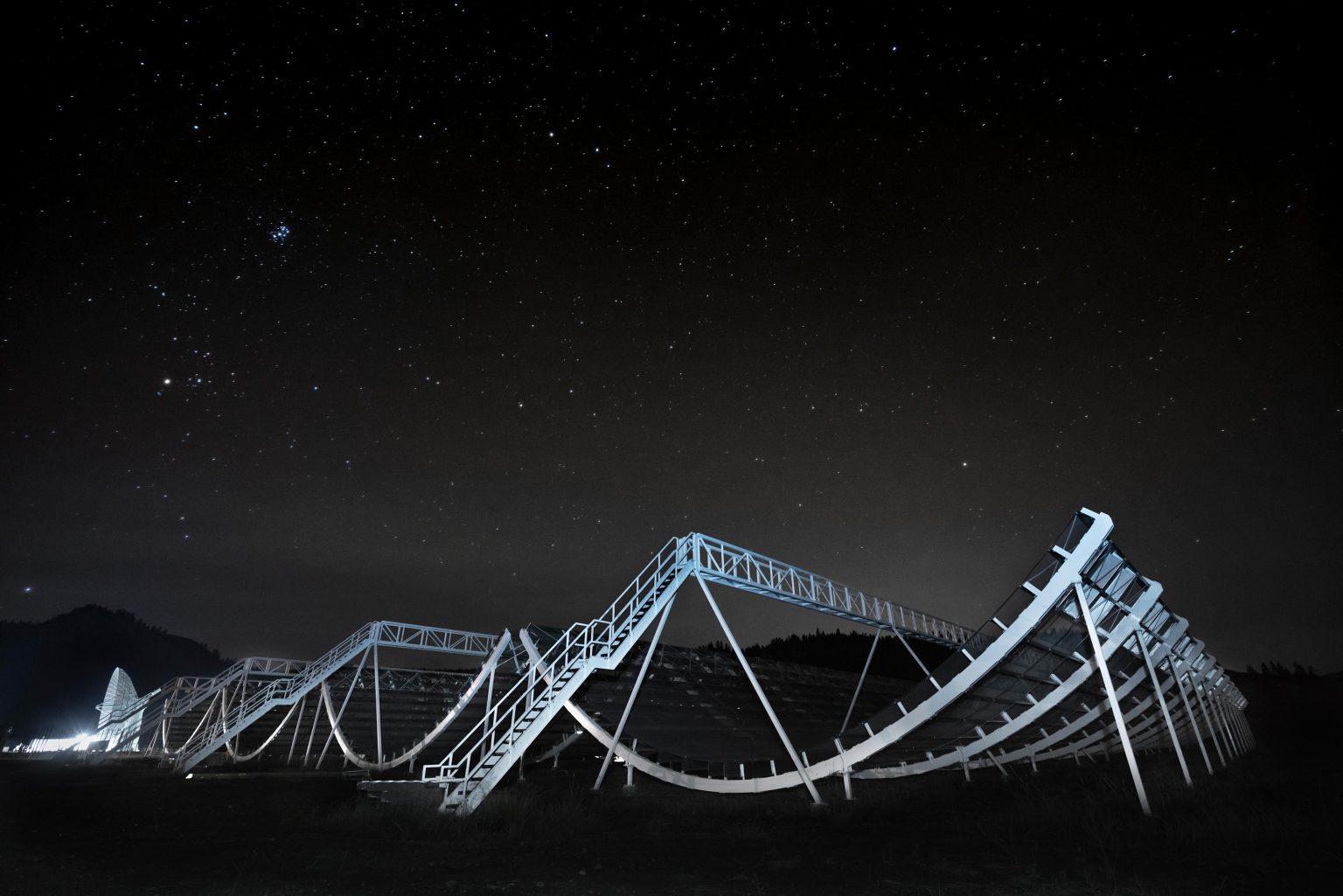 CHIME Telescope Detects More Than 500 Mysterious Fast Radio Bursts From ...