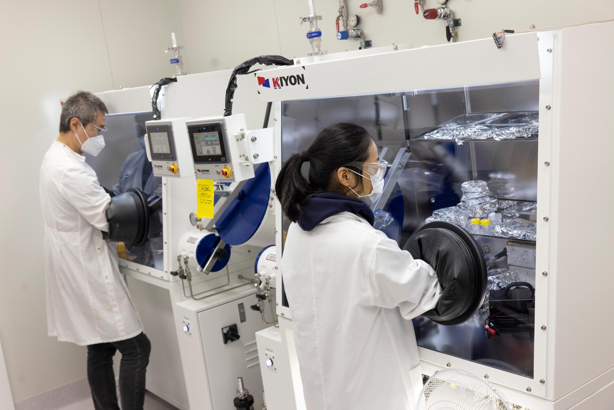 Unlocking the Technology To Produce Unbreakable Composite Glass Screens