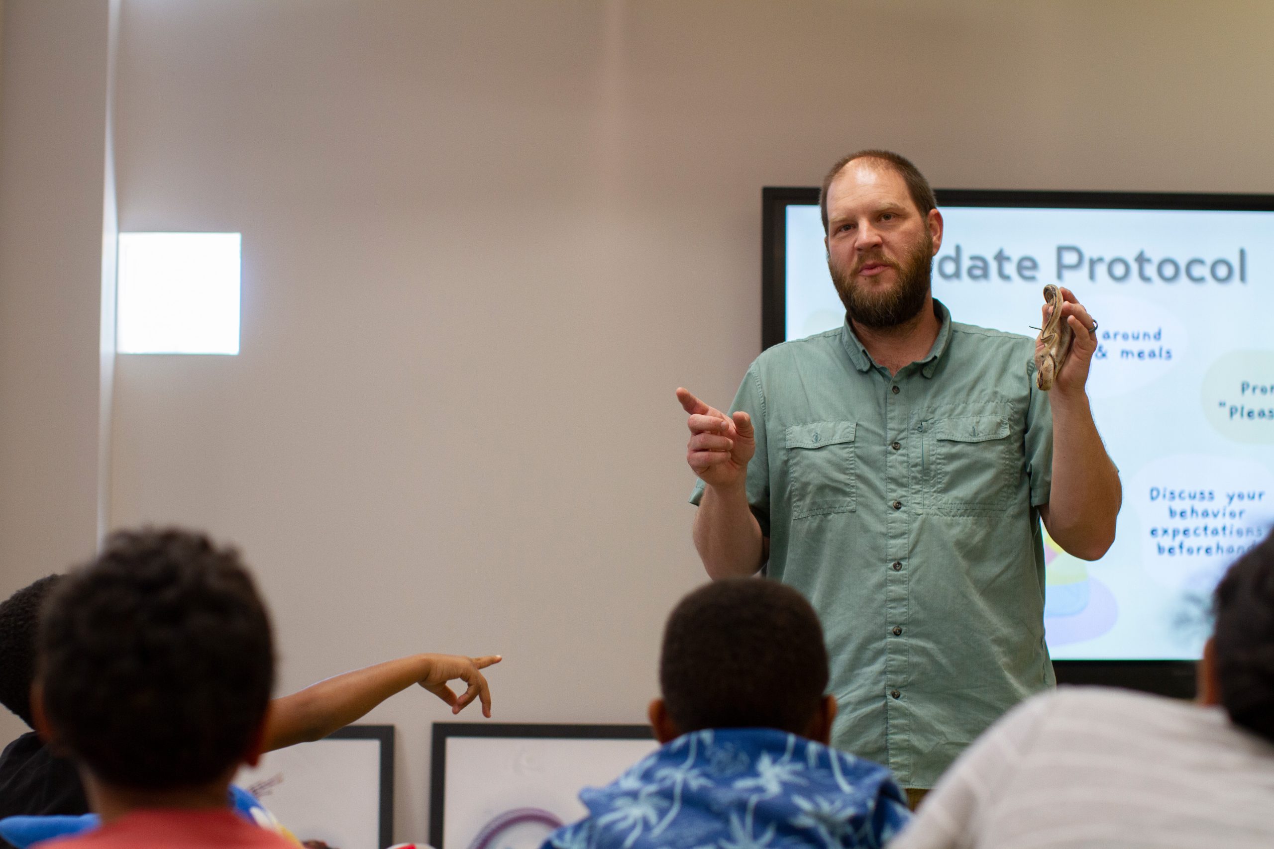 Chinati Mountains’ Secret: Biologists Are on the Hunt for a Rare Lizard ...