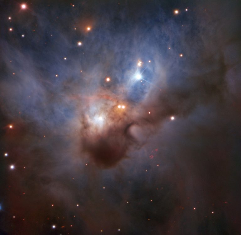 VLT Captures Glimpse of Ethereal Nebula Hidden in Orion Constellation