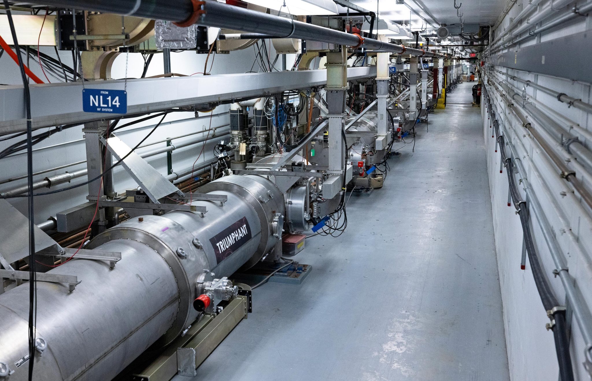 Inside CEBAF: The Particle Accelerator Powering Four Decades of ...