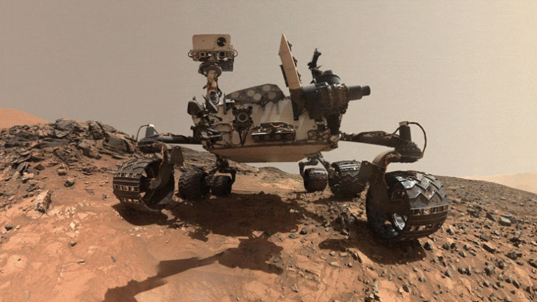 NASA’s Curiosity Rover Spots a “Doorway” on Mars