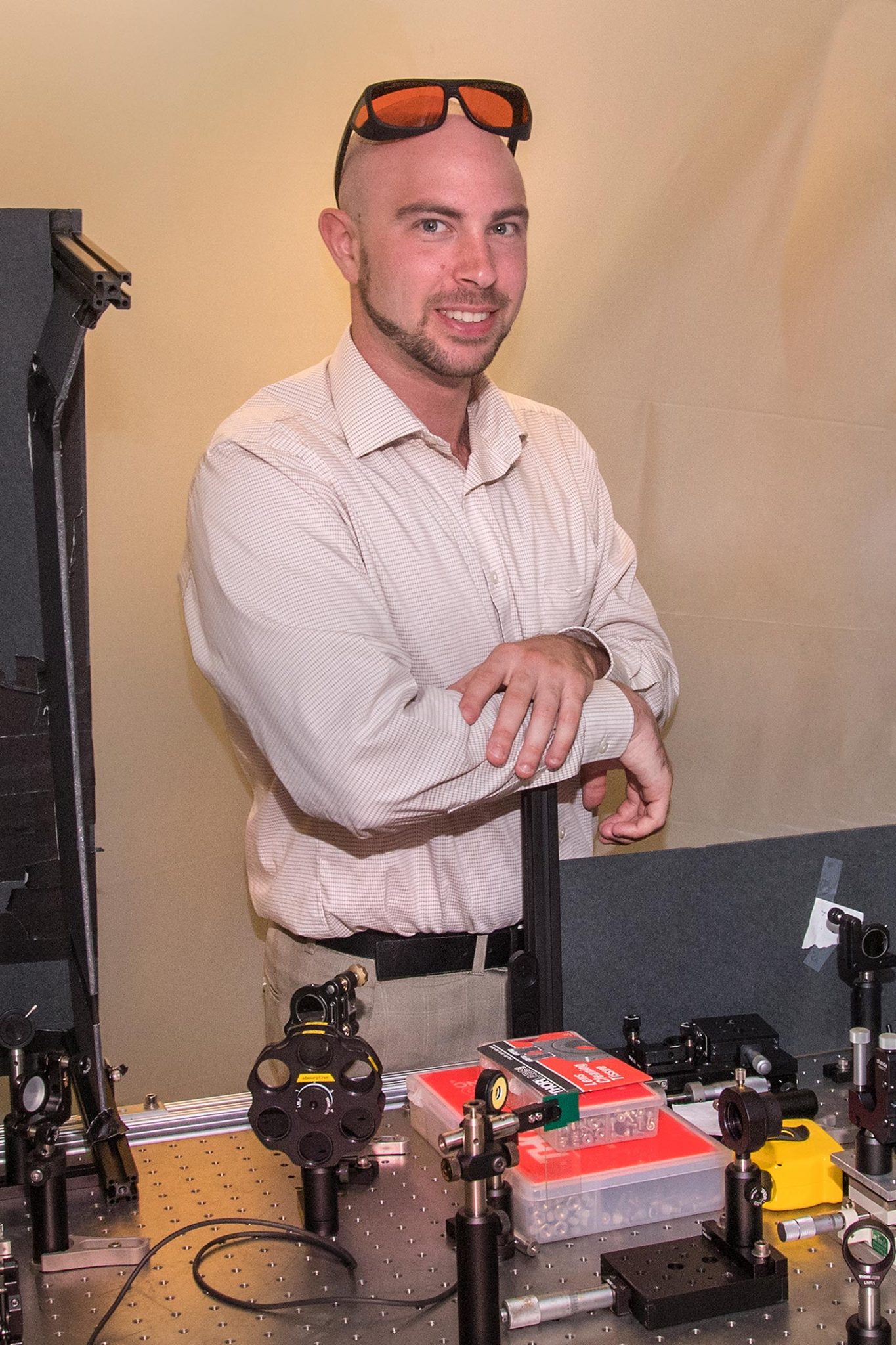 Quirky Response to Magnetism Presents Quantum Physics Mystery – “There ...