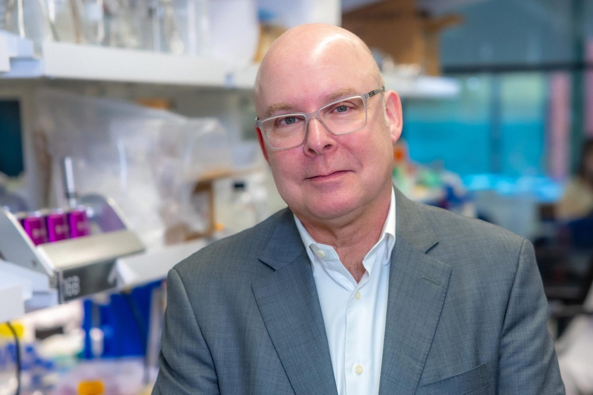 Scratching Your Itch Feels Amazing – But Here’s What It’s Really Doing to Your Skin