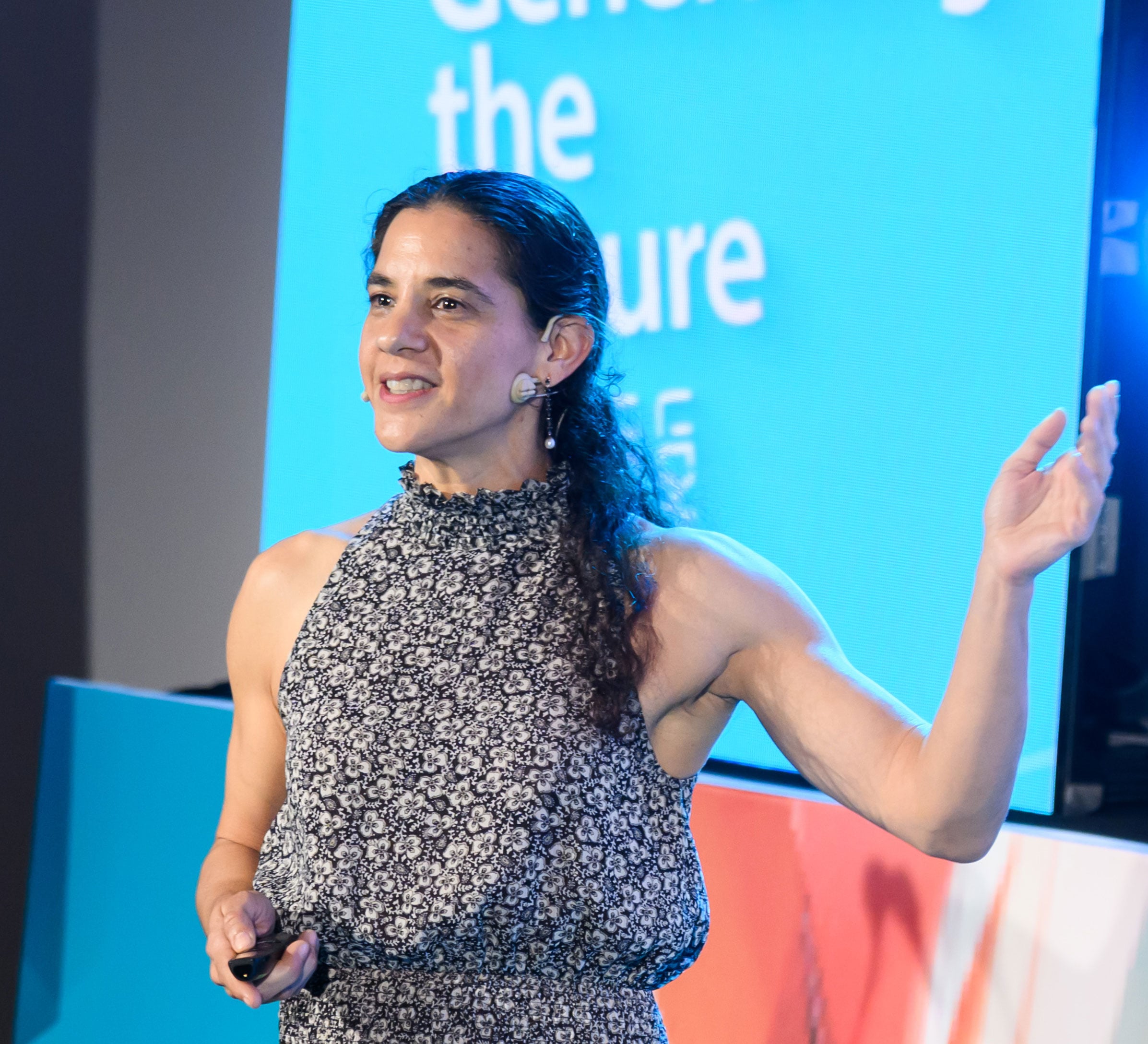 Scientists Uncover How Aging Brains Turn a Vital Amino Acid Toxic