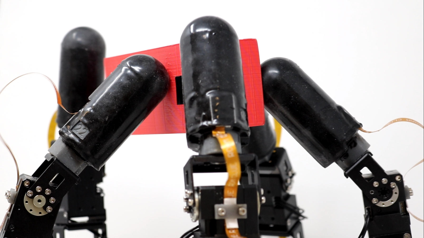Columbia Engineers Create Highly Dexterous Human-Like Robot Hand That Can Operate in the Dark