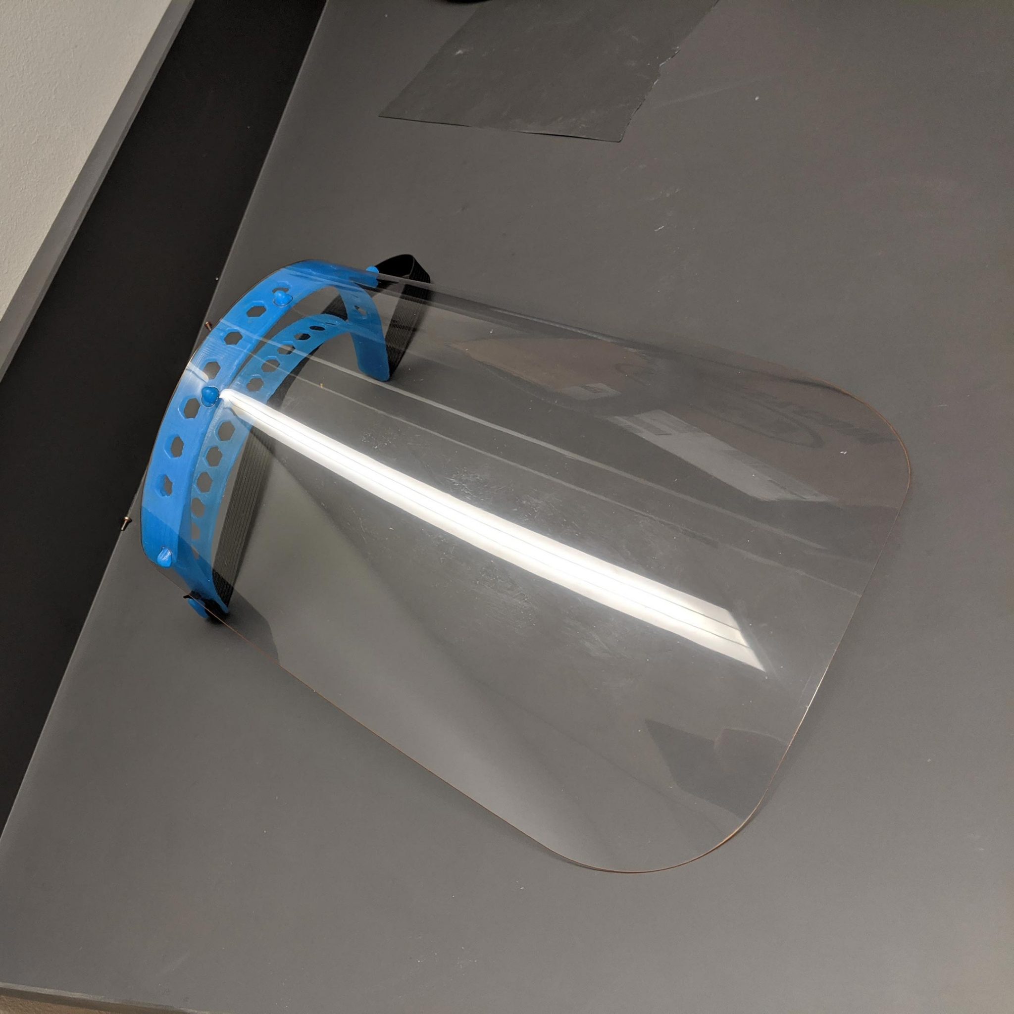 Researchers Use Futuristic Technology to Print 1,000 Face Shield Parts ...