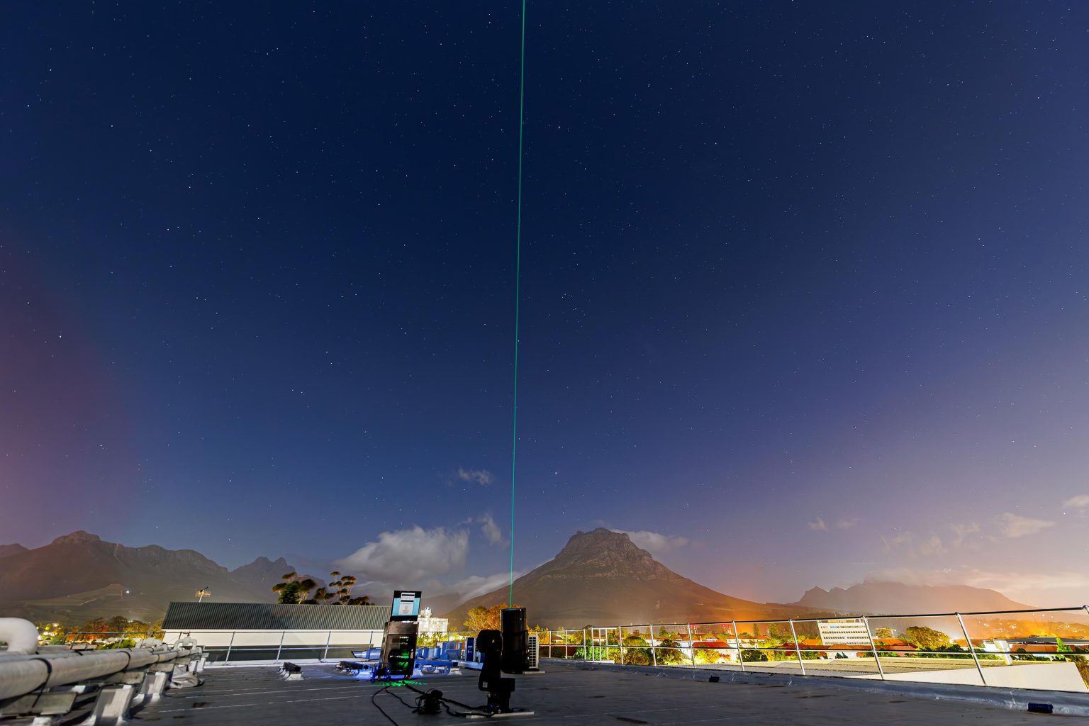 Unbreakable Quantum Link Beams Across Nearly 13,000 km From China to ...
