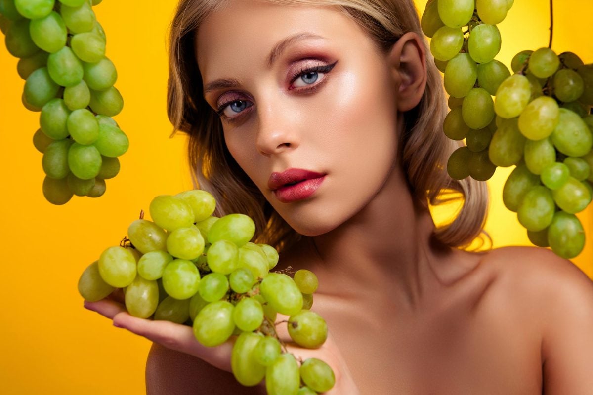Scientists Discover Grapes Can “Reprogram” Your Skin Against Sun Damage