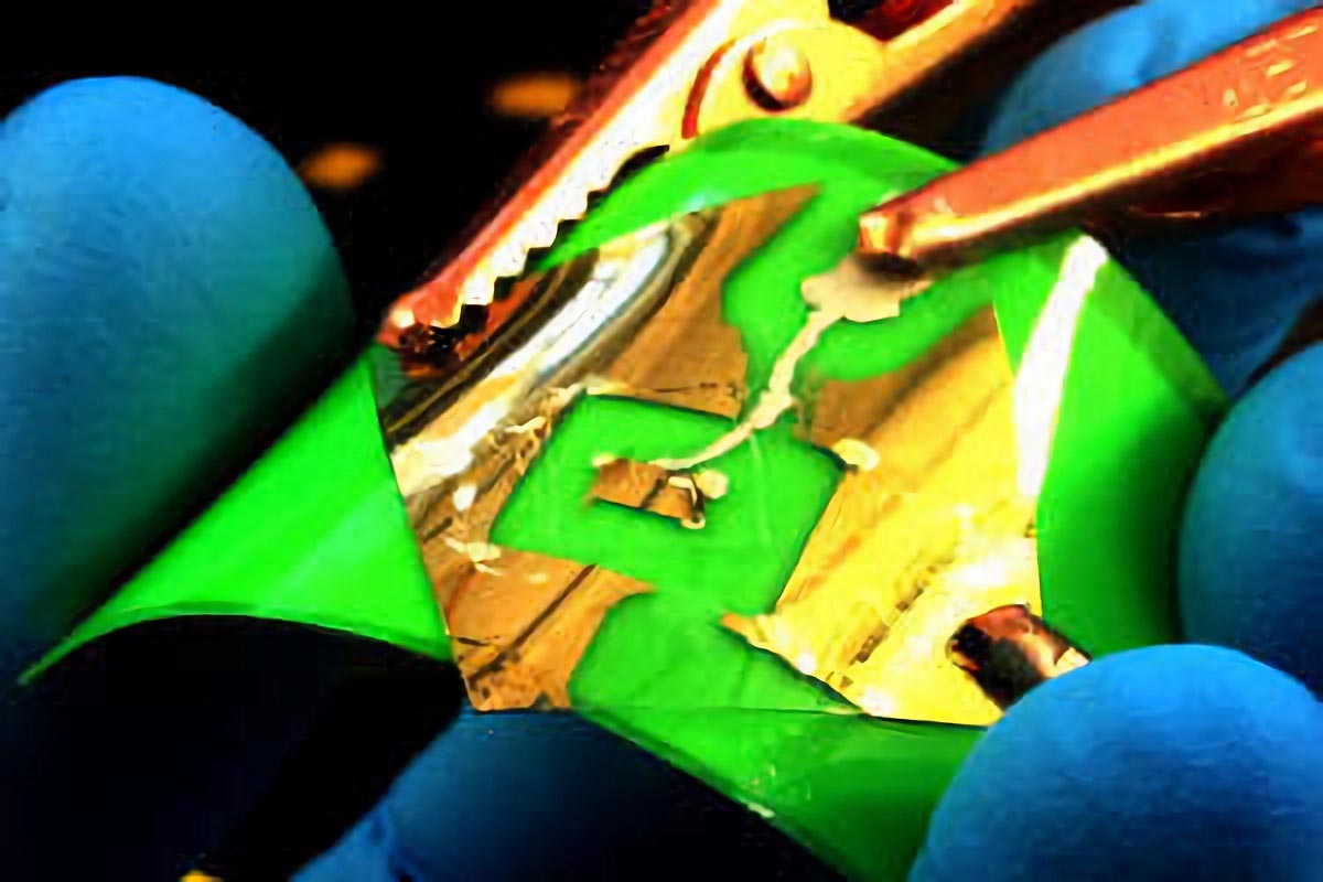 Combining Graphene and TMDC Could Lead to the Next Generation of Solar ...