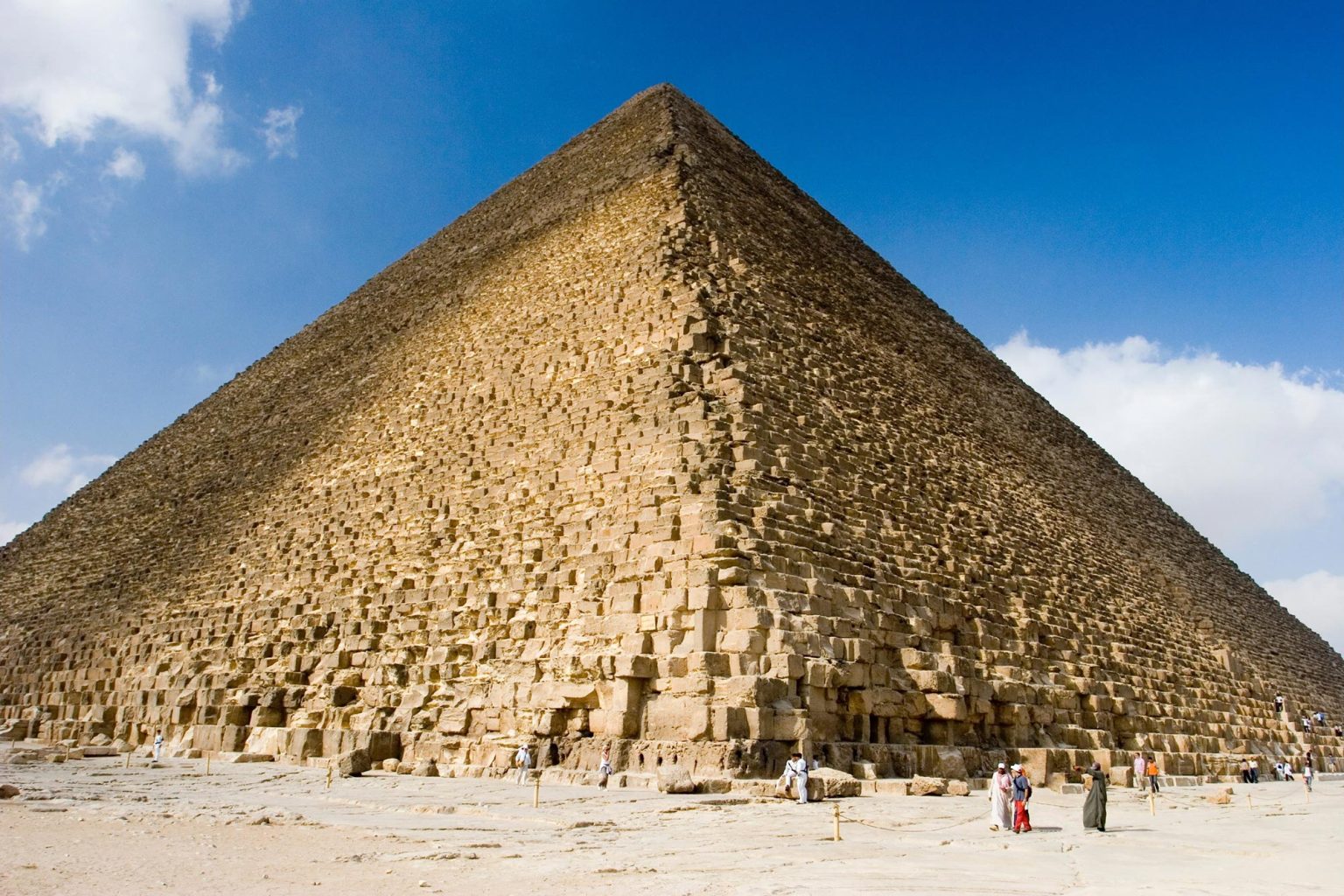 Archeologists Are Planning To Scan the Great Pyramid of Giza With ...