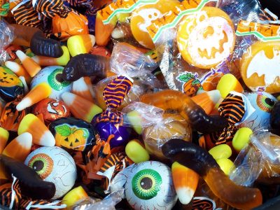 How Much Halloween Candy Would Kill You? [Video]