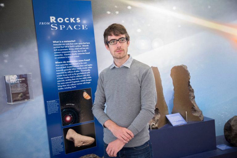 New Study Reveals A Way To Make Mars Habitable