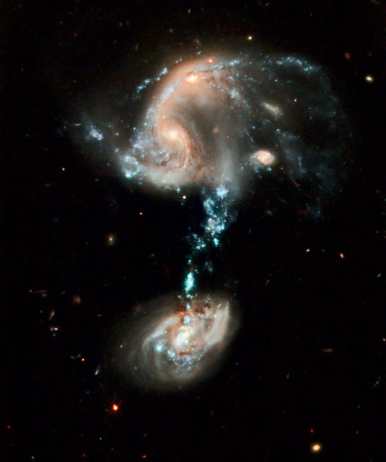 Hubble Image of Arp 194 - Cosmic Optical Illusions in Ursa Major