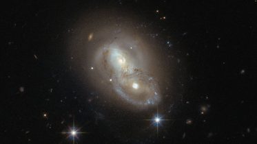 Hubble Space Telescope Image of the Week - Unusual Galaxy IRAS 06076-2139