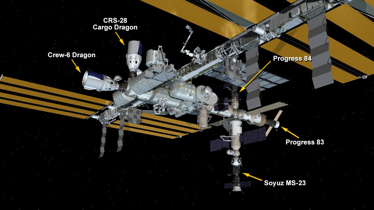 SpaceX Dragon Arrives On The ISS With Pioneering Science Experiments spacex-dragon-arrives-on-the-iss-with-pioneering-science-experiments