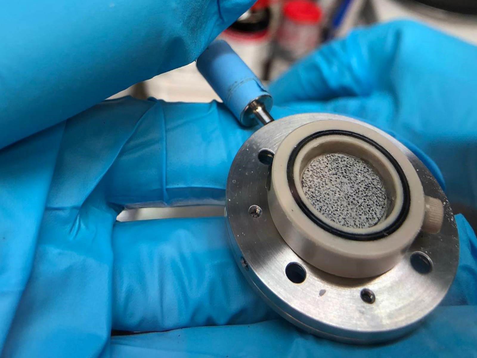 Stronger, Longer-Lasting Batteries? Tin Foam Could Be the Answer