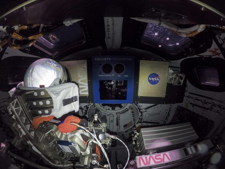 NASA Artemis I – Orion Spacecraft Surpasses Apollo 13 Record Distance ...