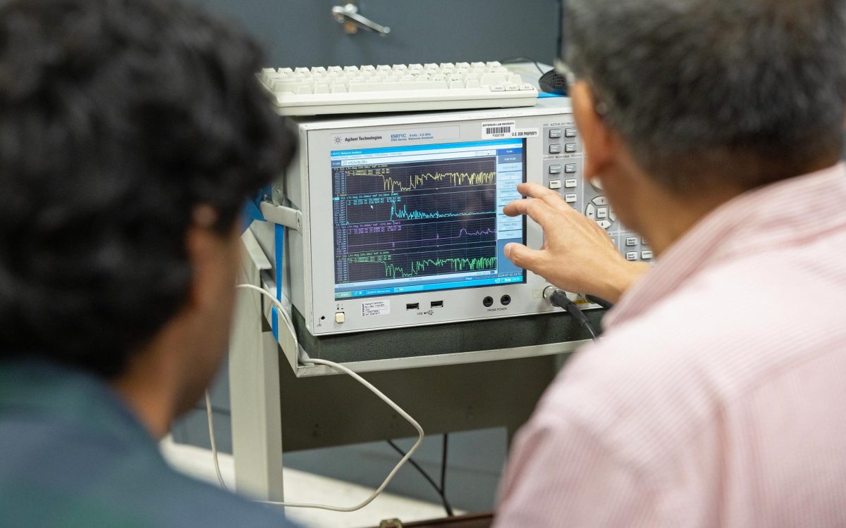 Magnetrons Unleashed: From Microwave Popcorn to Cutting-Edge Particle ...