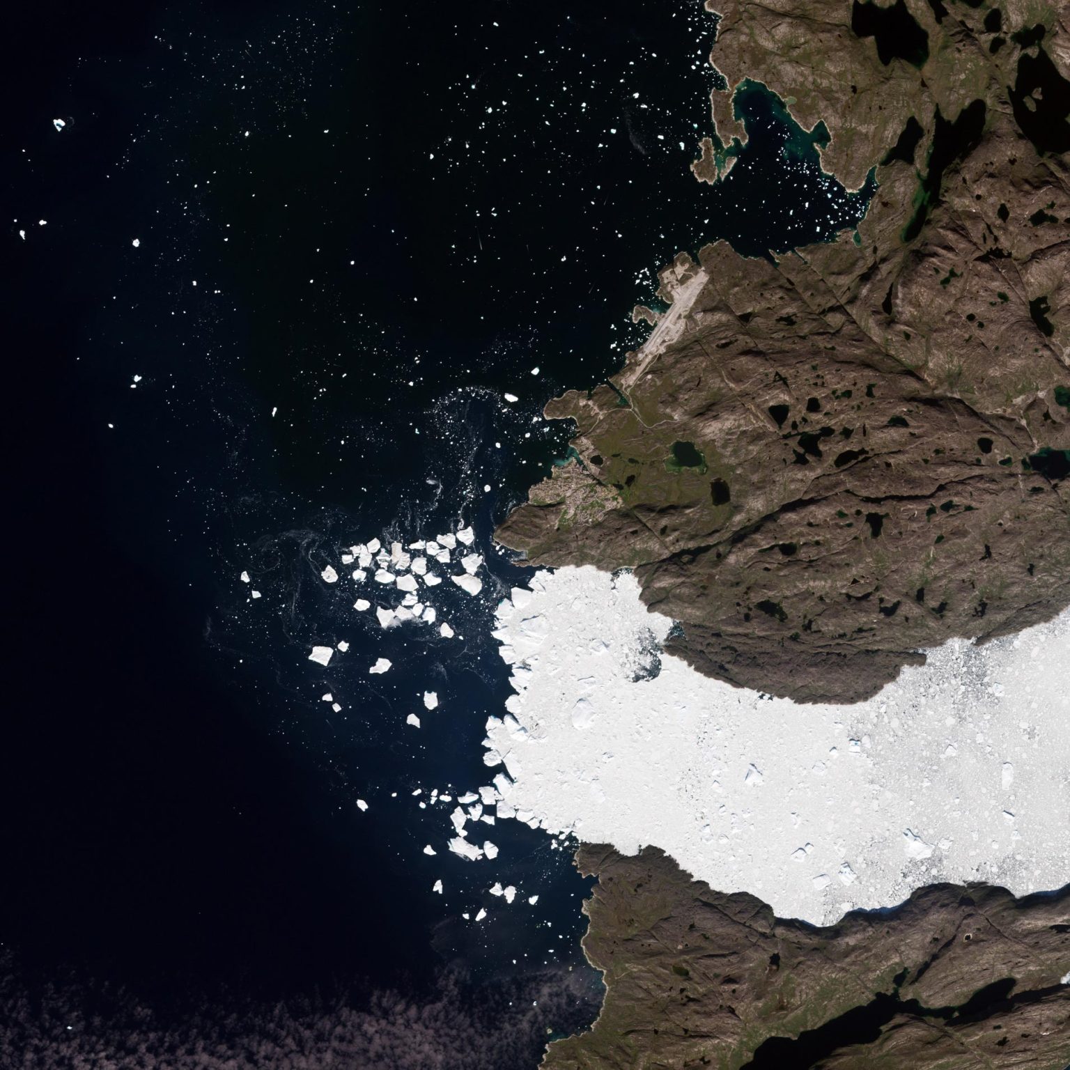 Greenland’s Ice Giants Captured in Breathtaking Satellite Images