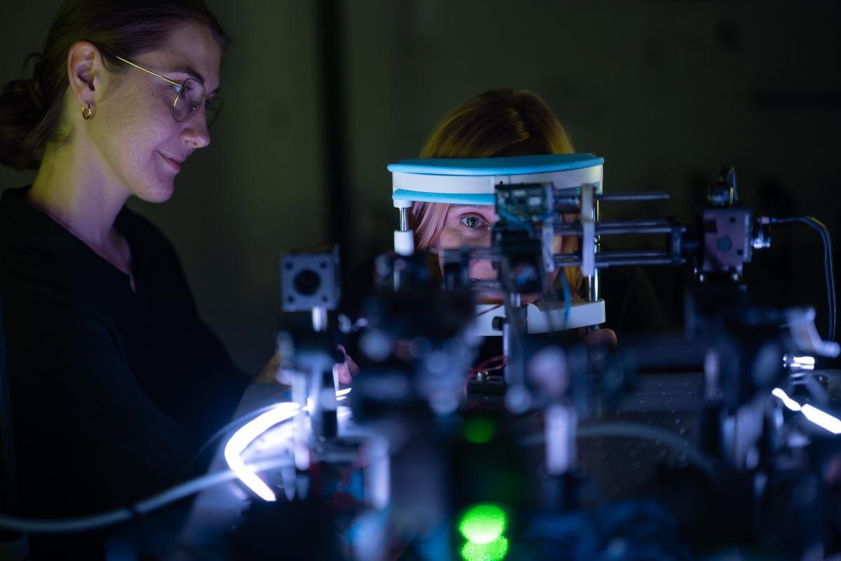 Seeing the Invisible World: Scientists Decipher Two-Photon Vision