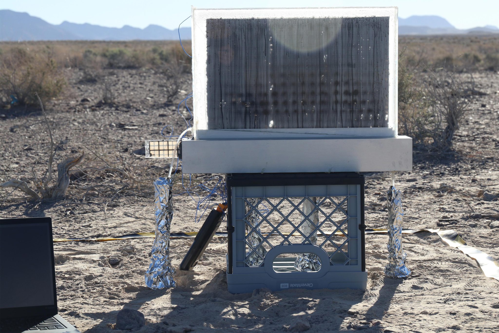 MIT’s Window-Sized Device Pulls Drinking Water From Thin Air, Even in ...