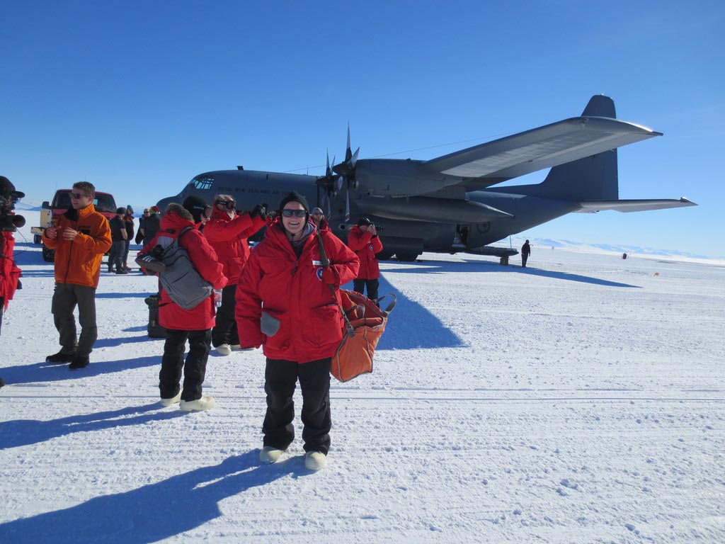 13 Feet of Sea Level Rise? Scientists Hunt Clues Beneath Antarctic Ice