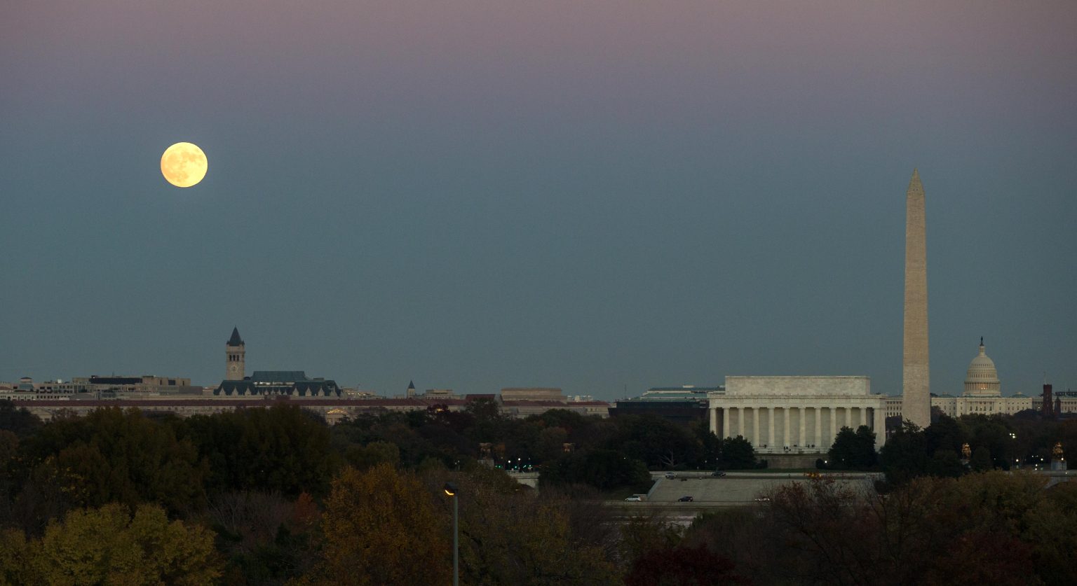 Don’t Miss: Full Pink Moon, a Comet, a Meteor Shower, and Other ...