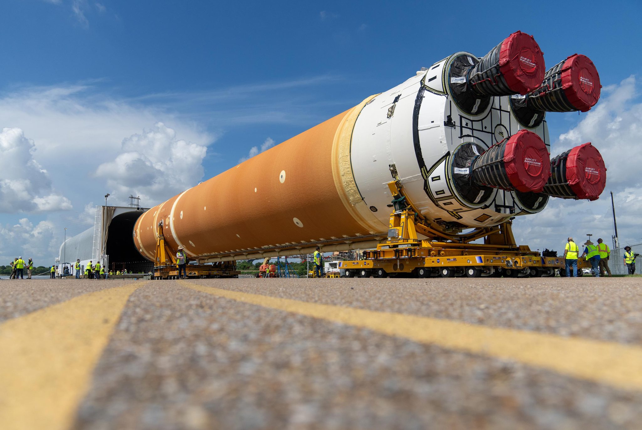 NASA’s Artemis Rocket Core Stage Journeys to Florida