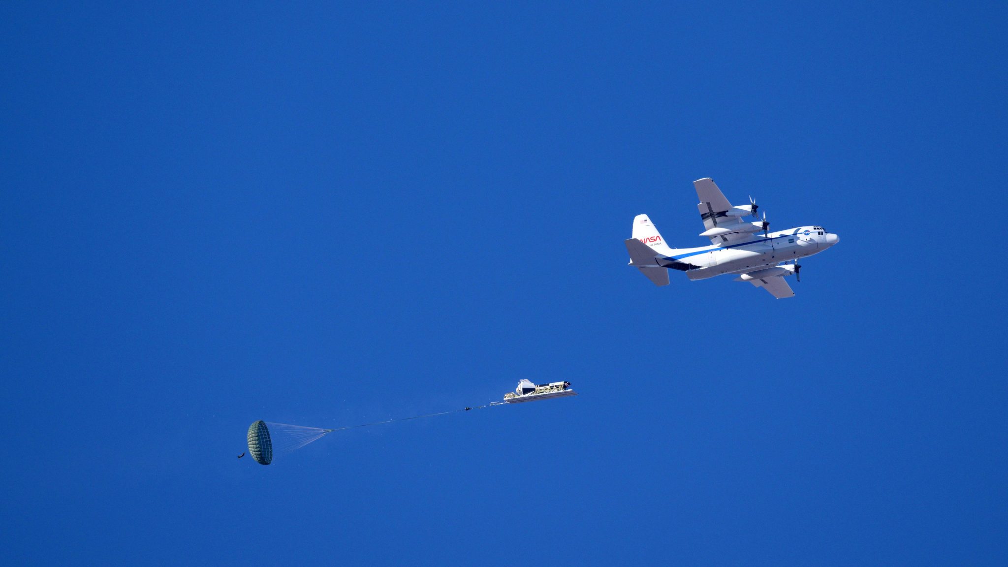 Sky-High Success: Boeing’s Starliner Nails Parachute Test Before ...