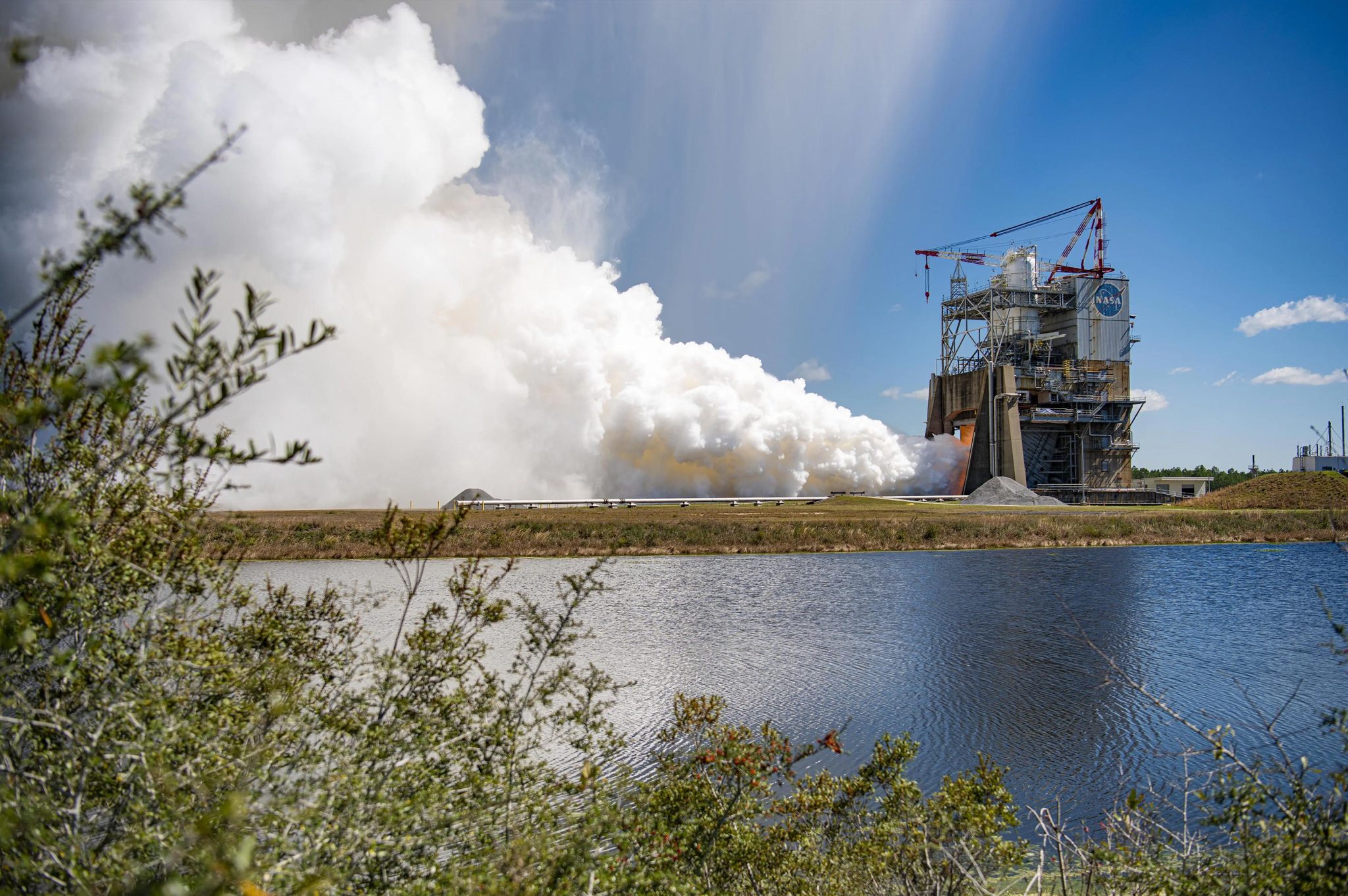 Igniting the Future: NASA’s RS-25 Engine Test Blazes a Trail for ...
