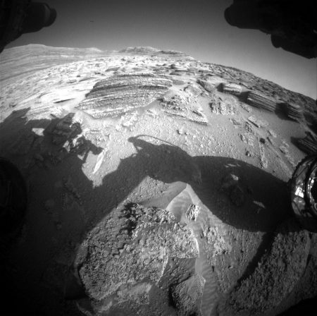 Cakes on Mars? Curiosity’s AI Unlocks a Delicious-Looking Discovery