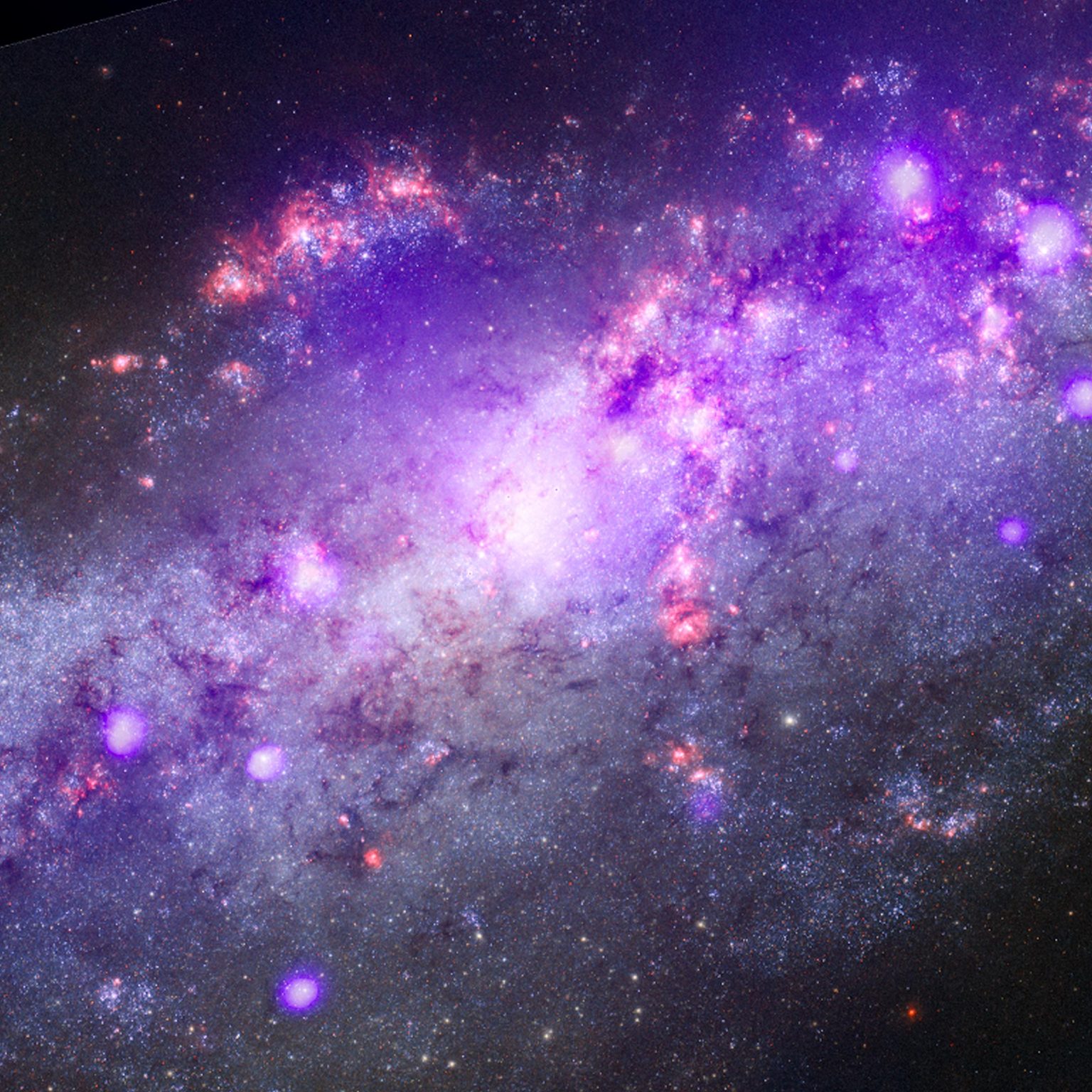 An Expanse of Light – Dazzling New Multiwavelength Images of the ...