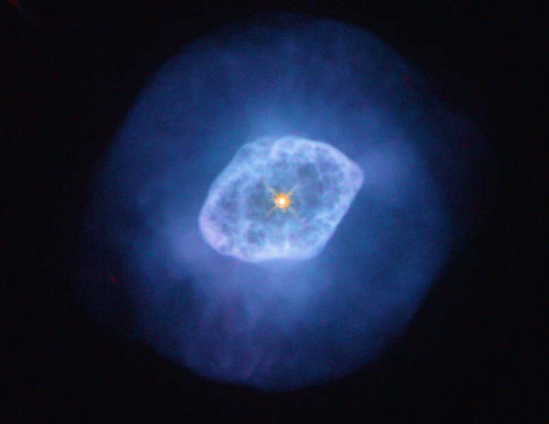 Hubble Space Telescope’s View of Planetary Nebula Reveals Complex Structure