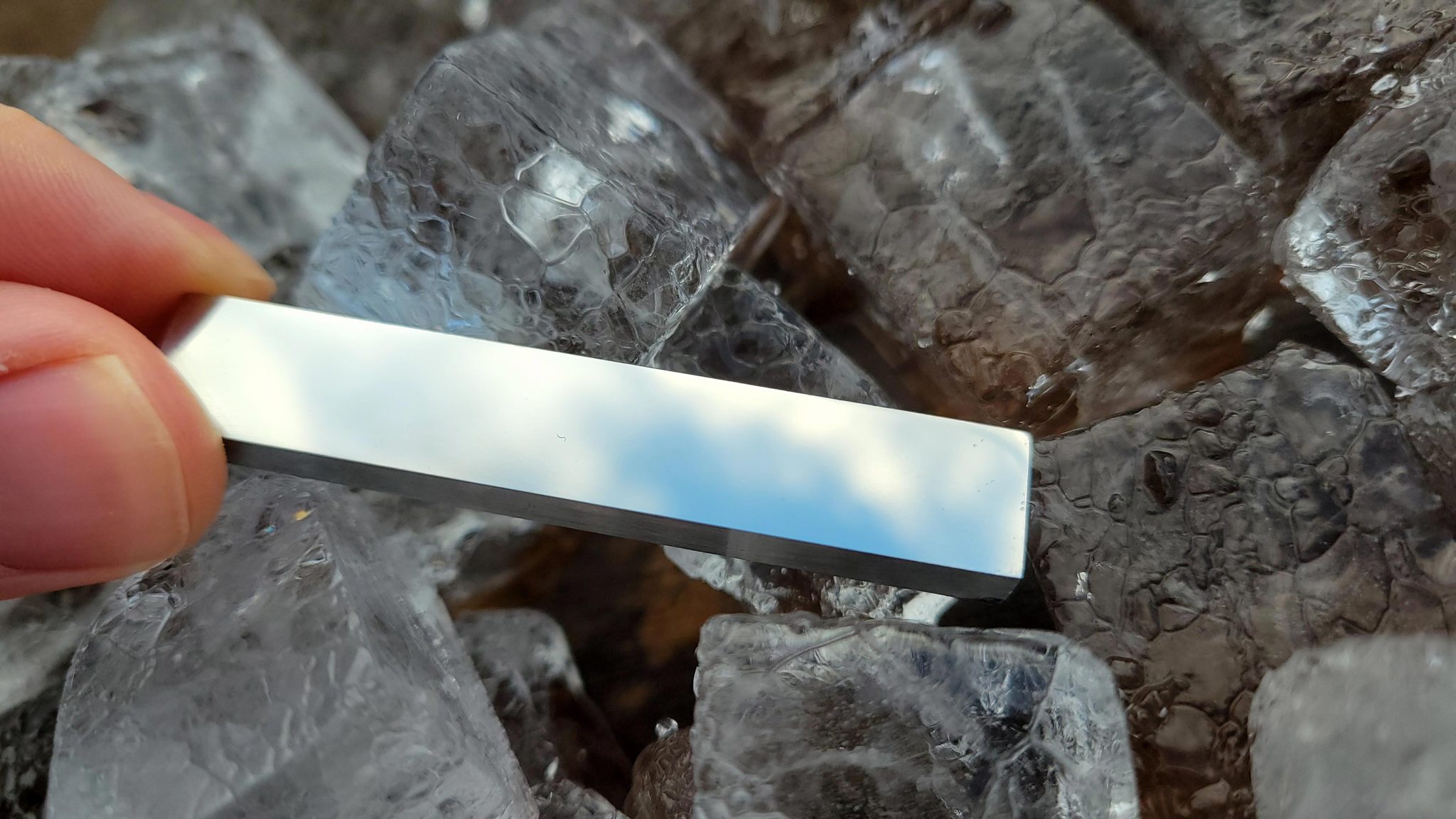 Superelastic Alloy Stays Strong from Liquid Helium to Boiling Water ...