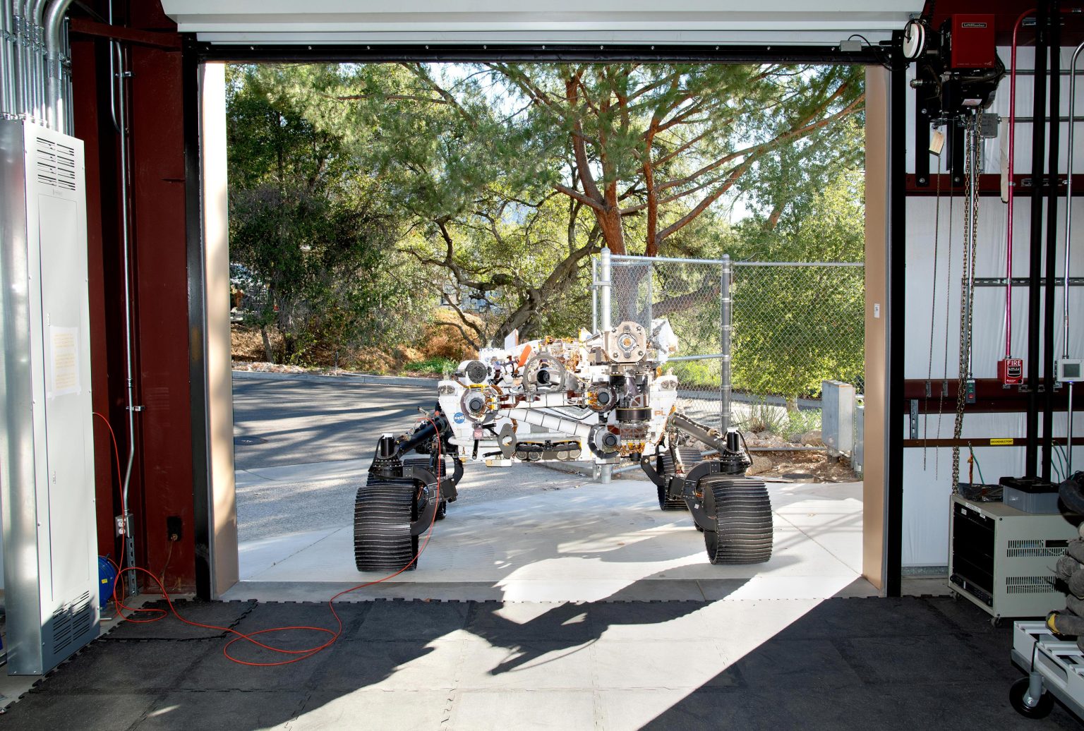 NASA’s OPTIMISM – Upgraded Perseverance Mars Rover Twin – Begins ...