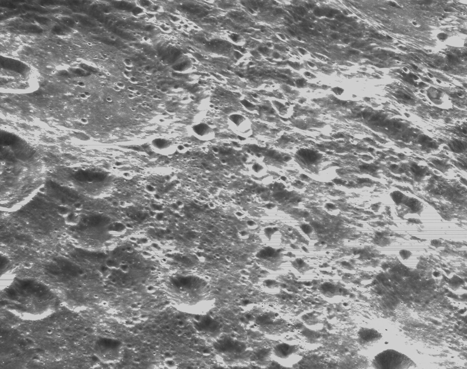 See the Far Side of the Moon: Incredibly Detailed Pictures From Artemis ...