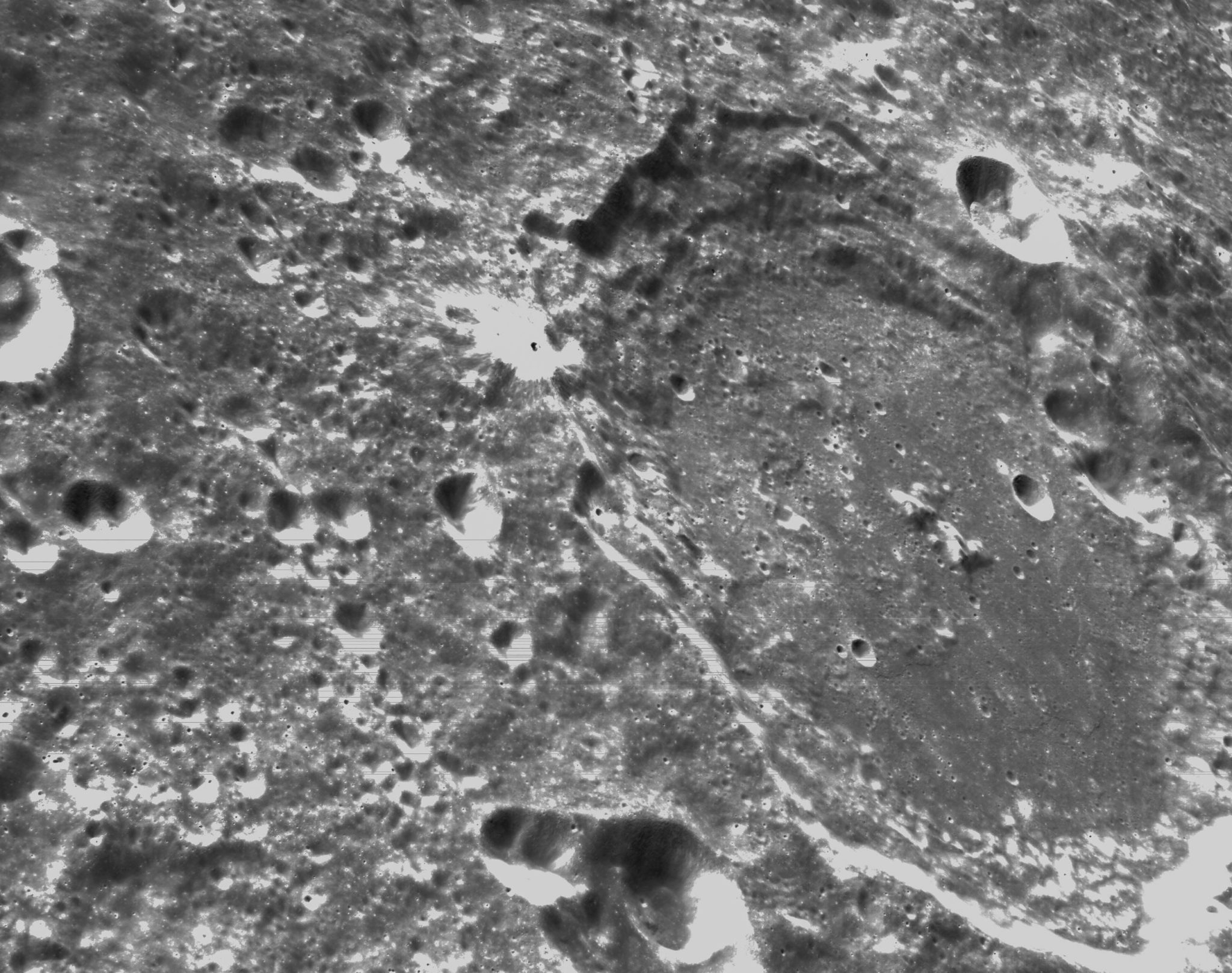 See the Far Side of the Moon: Incredibly Detailed Pictures From Artemis ...