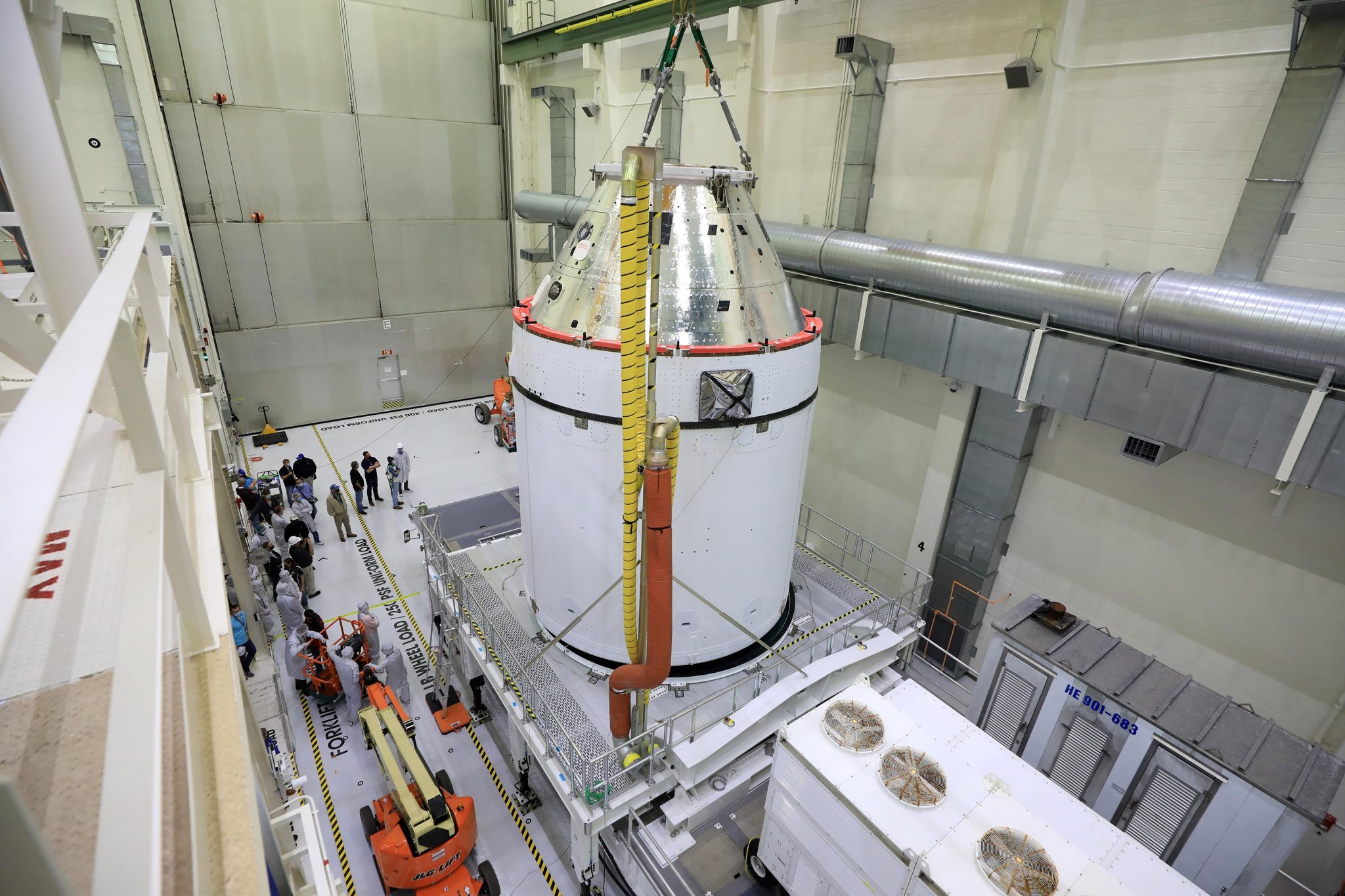 Orion Spacecraft Ready to Fuel Up for NASA’s Artemis I Mission Beyond ...