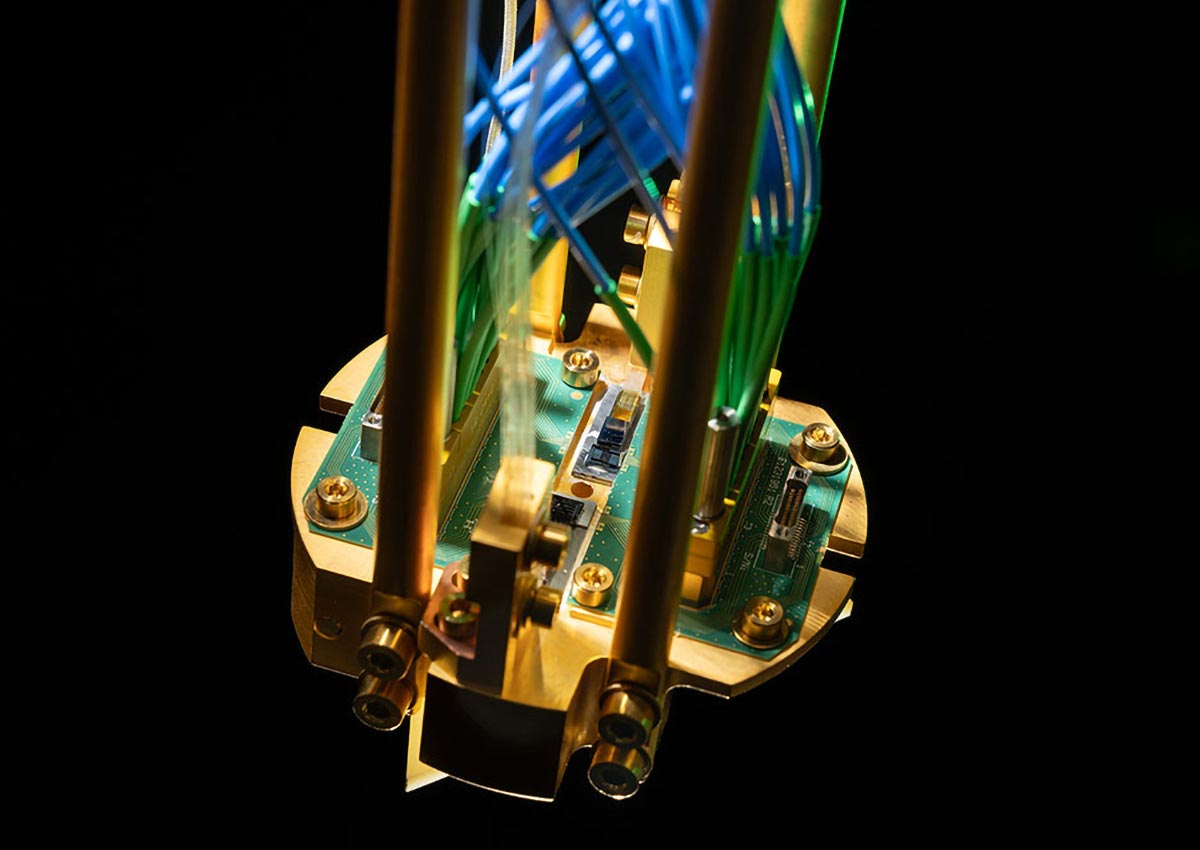 Diamond Brilliance at MIT: Quantum Repeaters Revolutionizing Networking