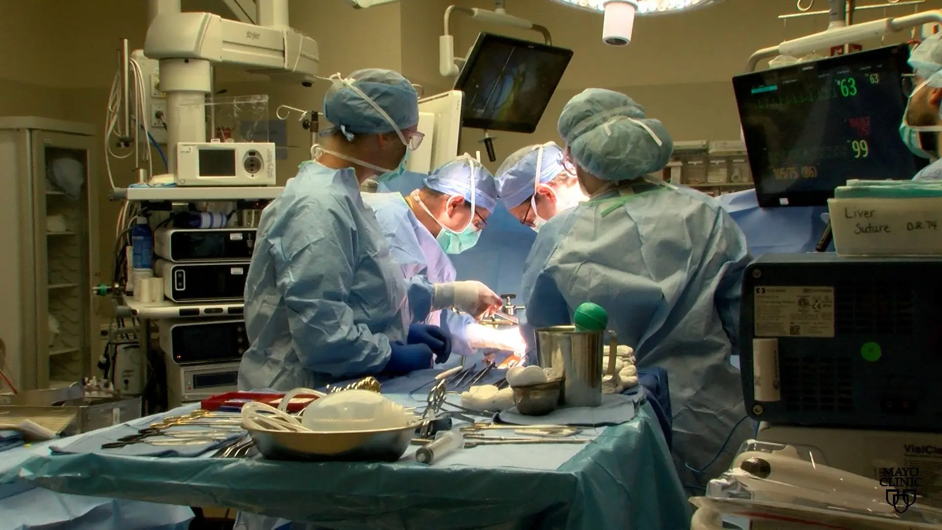 Mayo Clinic Makes History With First Paired Living Liver Donation
