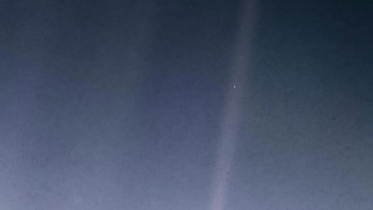 ‘Pale Blue Dot’ Revisited – Iconic View of Earth From 3.7 Billion Miles ...