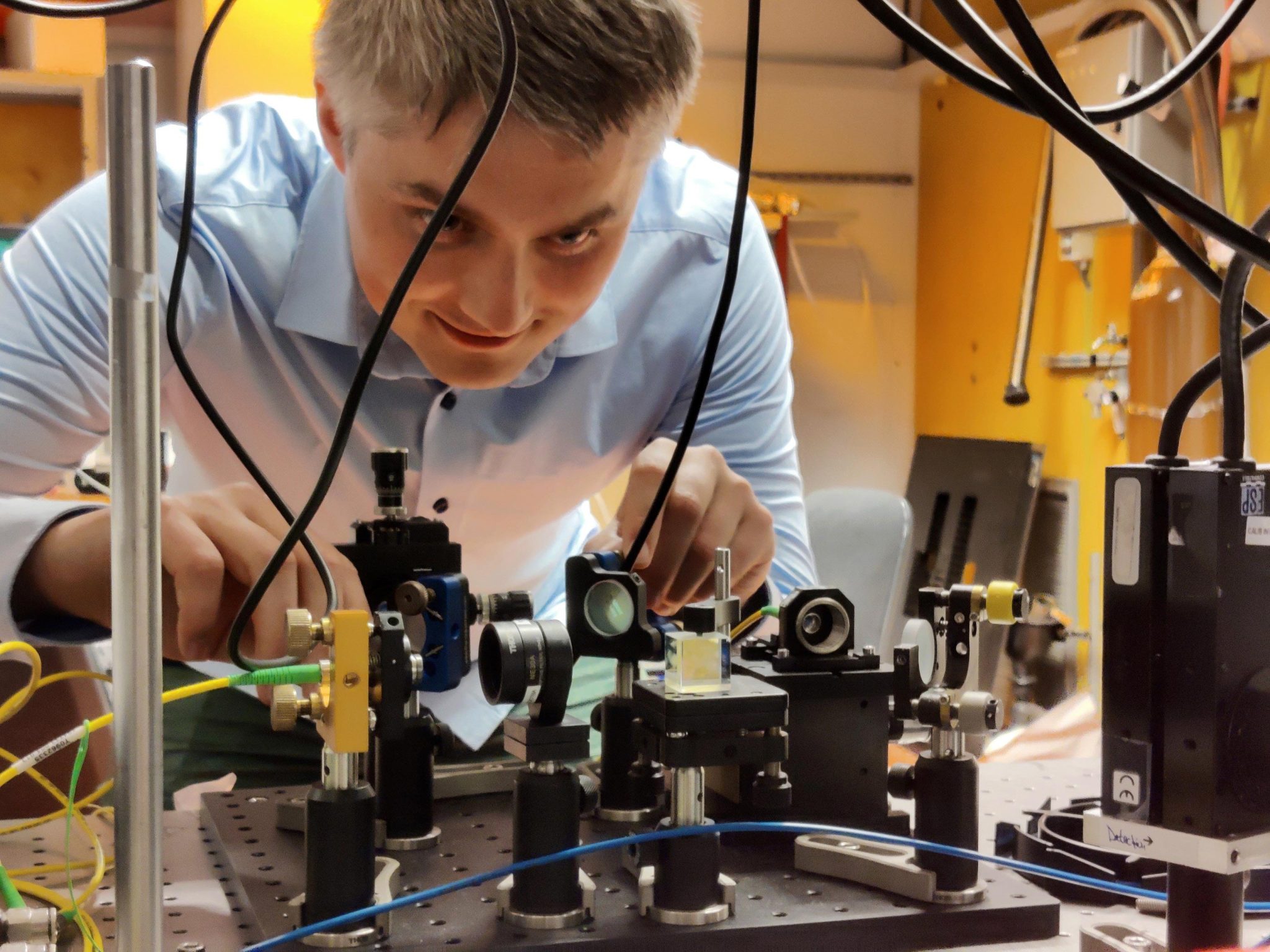 Photon Engineering: How Physicists Use Light To Build Complex Structures
