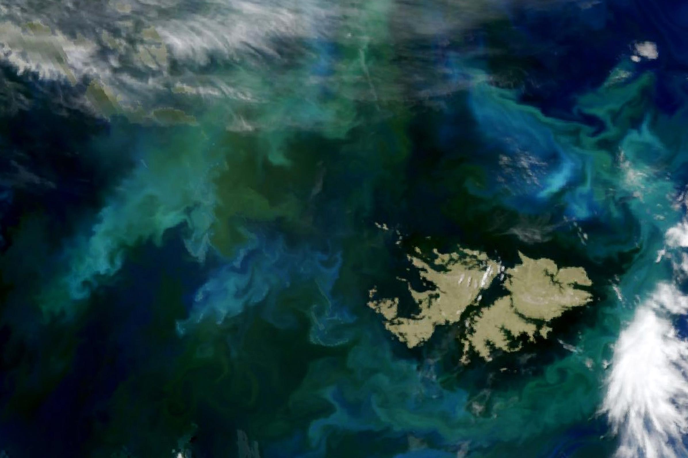 NASA Unveils the Stunning Turquoise Phenomenon Transforming Patagonia’s ...