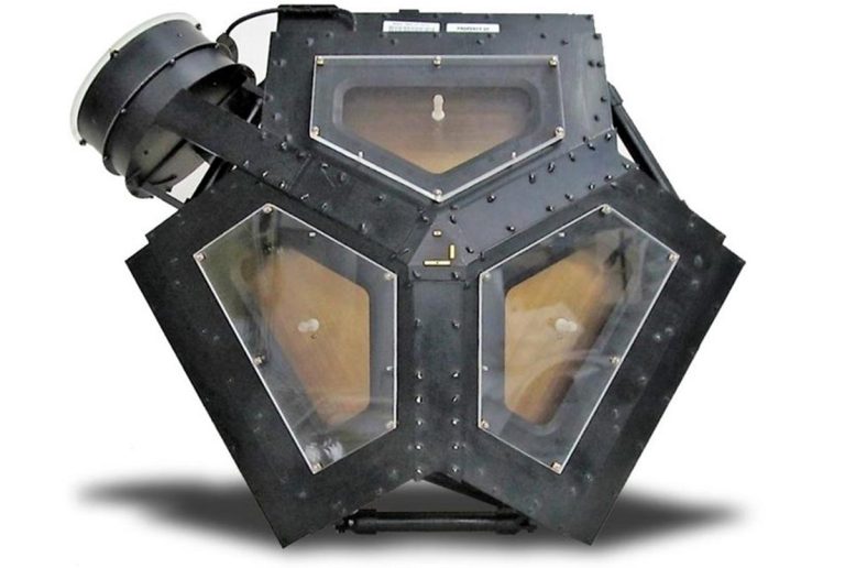 12.8 Billion Miles From Home: How NASA Ingenuity Keeps Voyager 2 ...